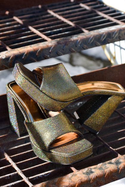 BRONZE PLATFORM – Socialight Boutique