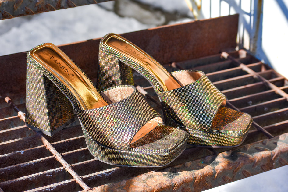 BRONZE PLATFORM – Socialight Boutique
